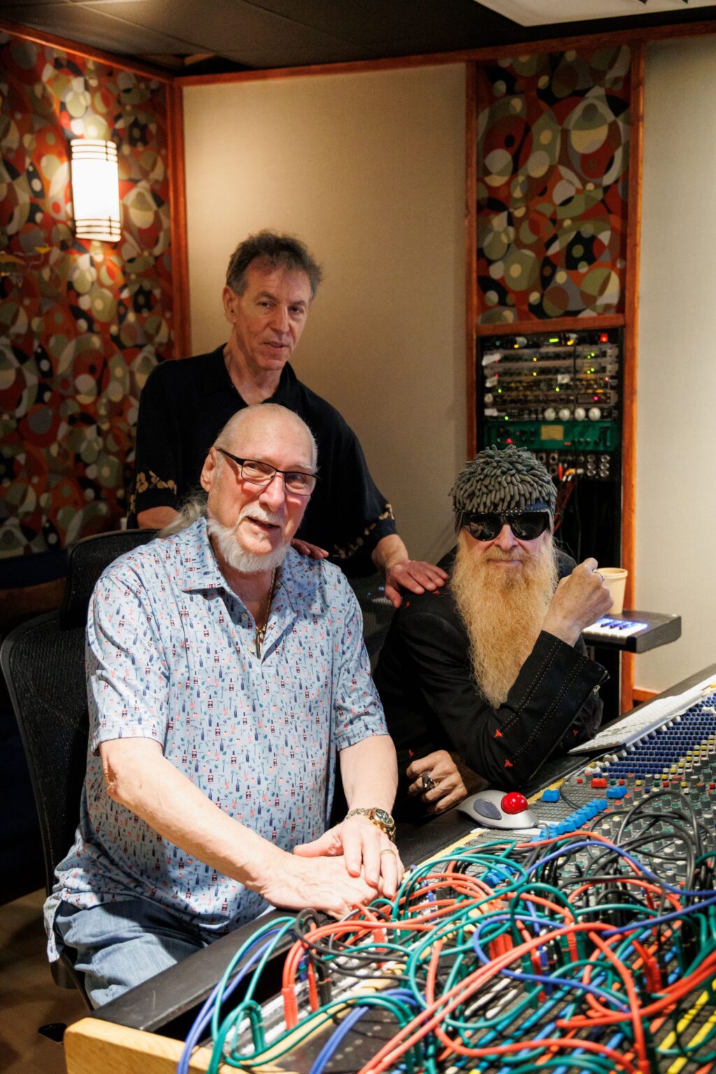 Steve Cropper & The Midnight Hour: "Friendly Town" (Mascot Label Group ...